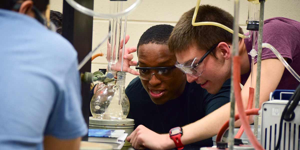 Degree in Biochemistry - Majors & Programs | Benedictine College
